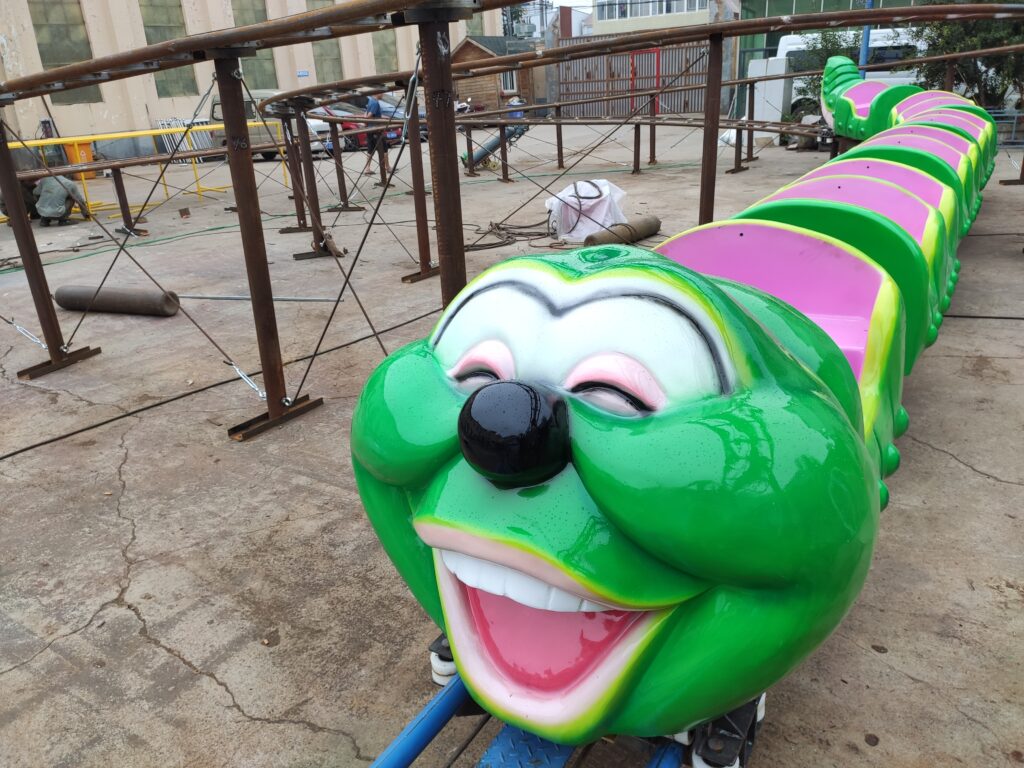 18 Seats Wacky Worm Coasters for Sale - New Rides
