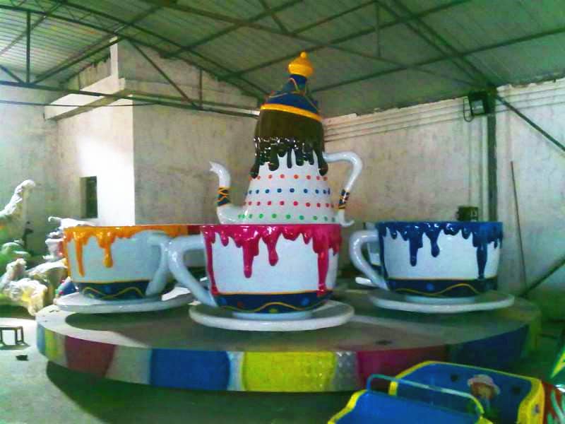 Rotating Coffee Cup Rides - Spinning Caffeinated Fun